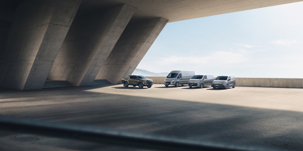 DOLÁK s.r.o. (České Budějovice) - Konfigurátor Toyoty RAV4 | Prozkoumat ...